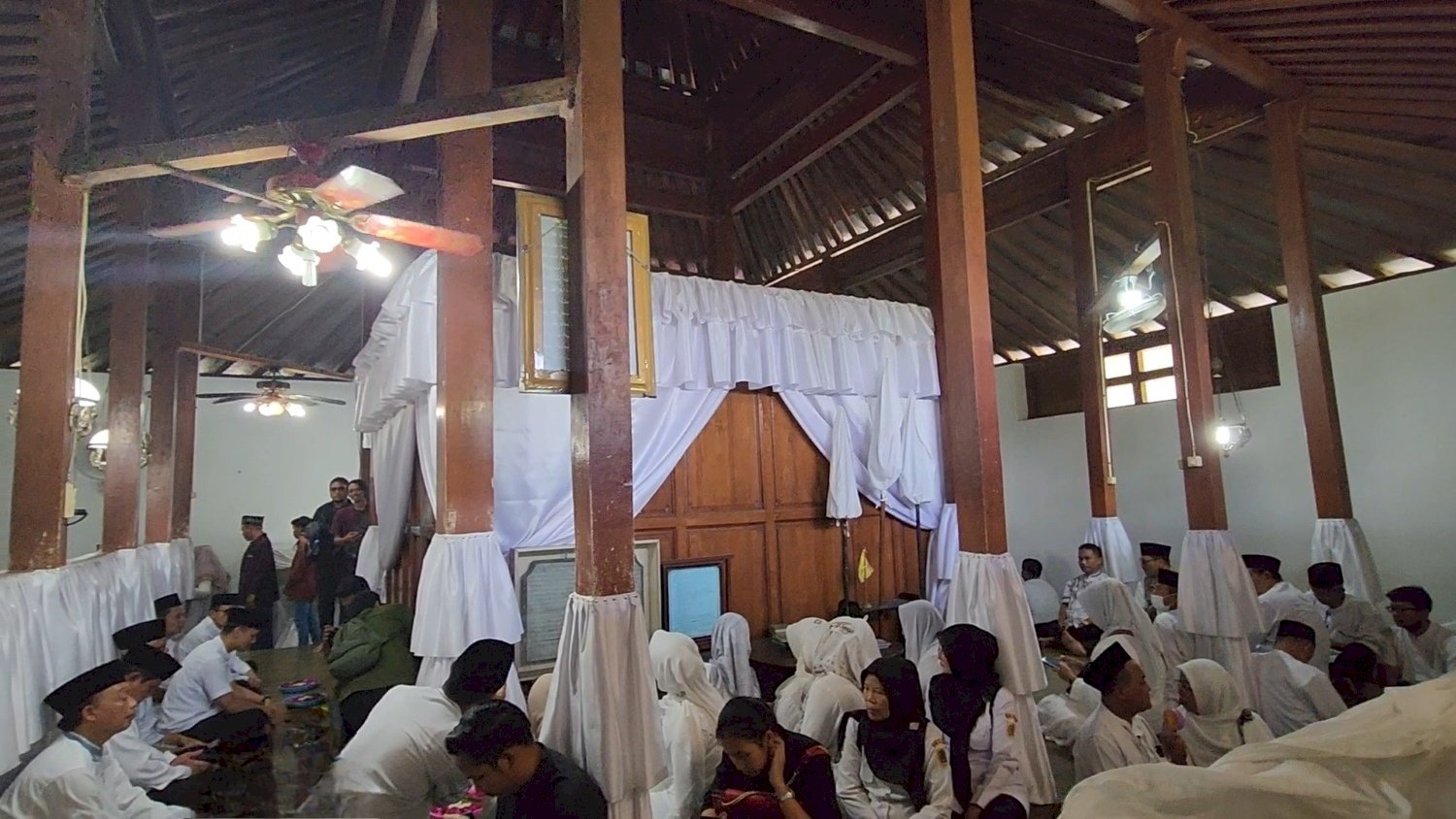 Website - Kecamatan Bayat